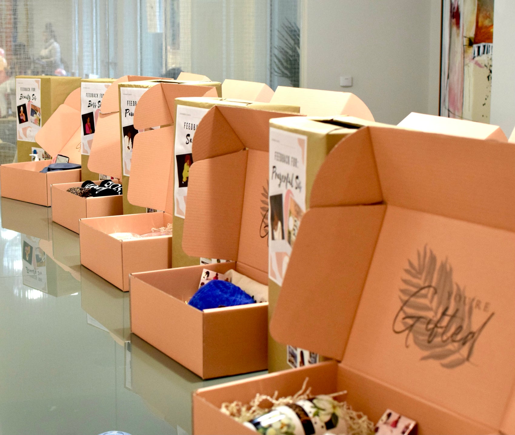 Personalized and Signature Gift Boxes | CrownBox Gifts